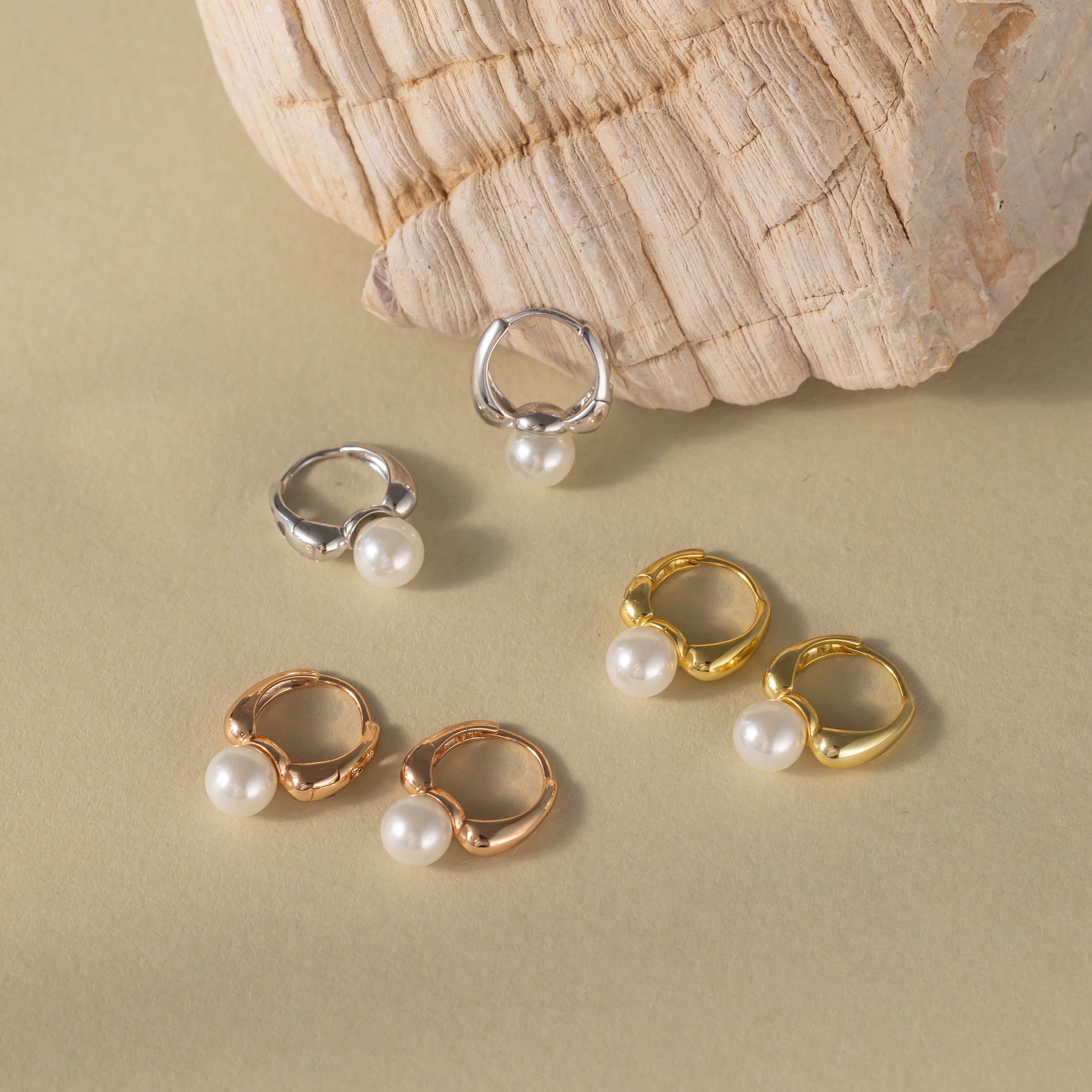 Minimalist Pearl Hoops (S925) – Shoot The Moon Gifts
